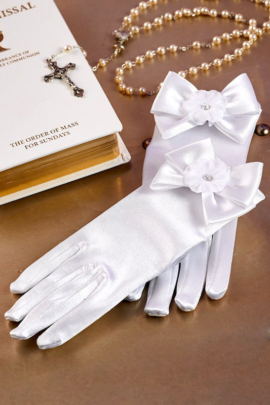 Girls First Communion Gloves | Gloves for Holy Communions